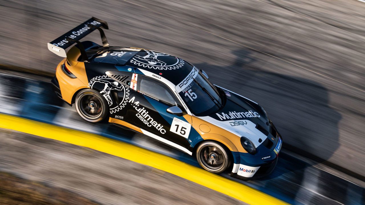 Porsche 911 - Multimatic Motorsports